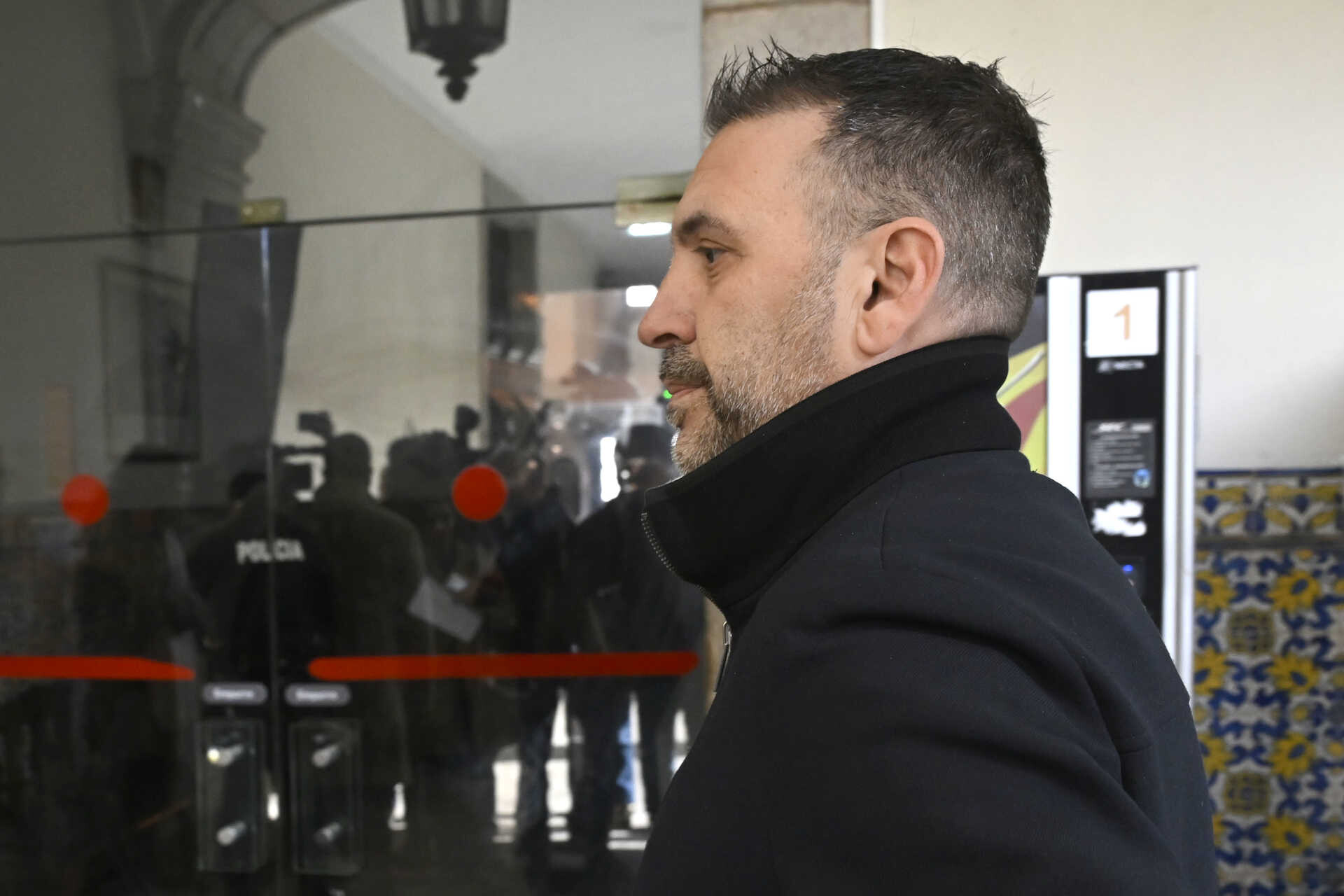 Henrique Ramos diz que é amigo de Fernando Madureira, iliba Fernando ...